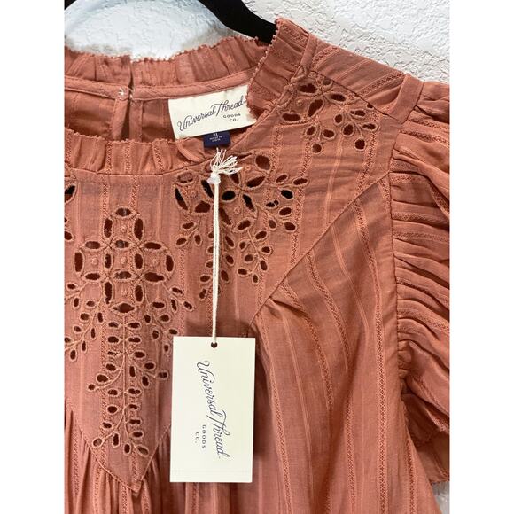 Universal Thread Goods Co. | Tops | Nwt Universal Thread Goods Co ...